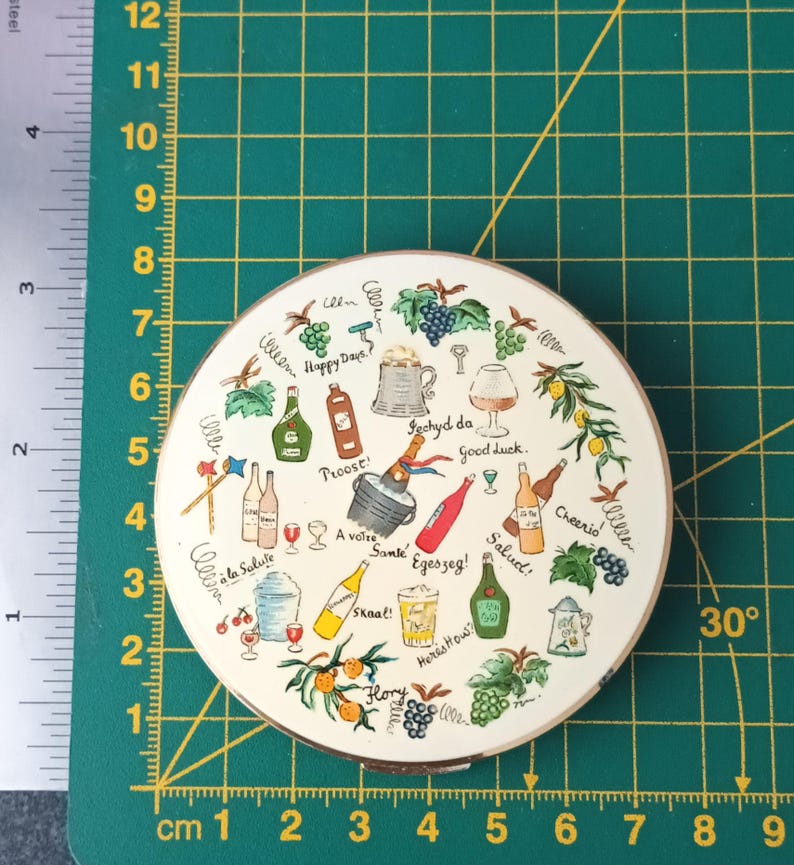 Stratton ‘toast’ Powder Compact, C.1950s – Original Puff & Sifter - Etsy