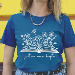 Just One More Chapter Svg, Reading Sweatshirt Design, Book Lover Gift ...