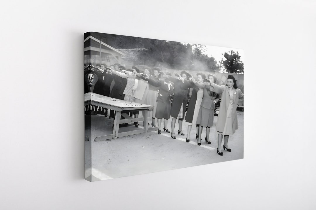 LAPD Officers Poster, Female Police Canvas, Recruits Shooting Art ...