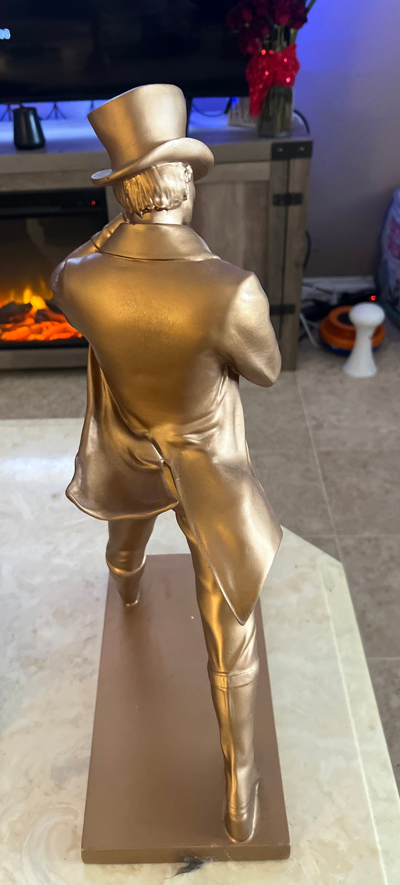 Johnnie Walker Striding Man Statue 20 Gold - Etsy