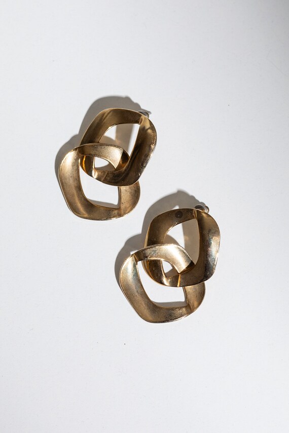 Vintage gold tone circle - Gem