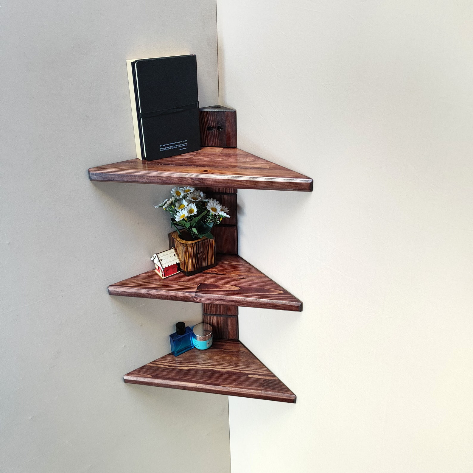 Multi-tier Corner Shelf, Multi-functional Shelf. Corner Ladder Shelf ...
