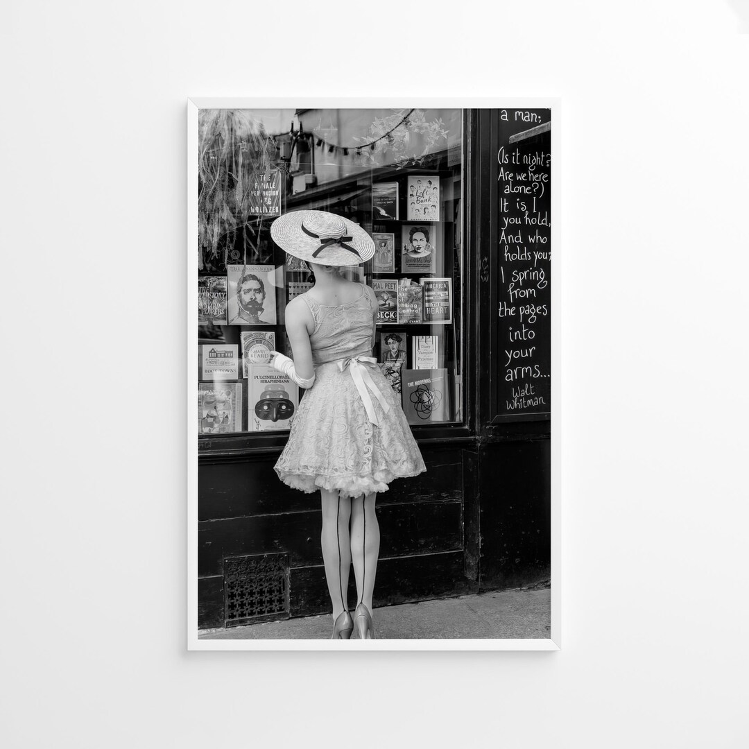 Vintage Women Poster, Book Shop Poster, Vintage Print, Photography ...