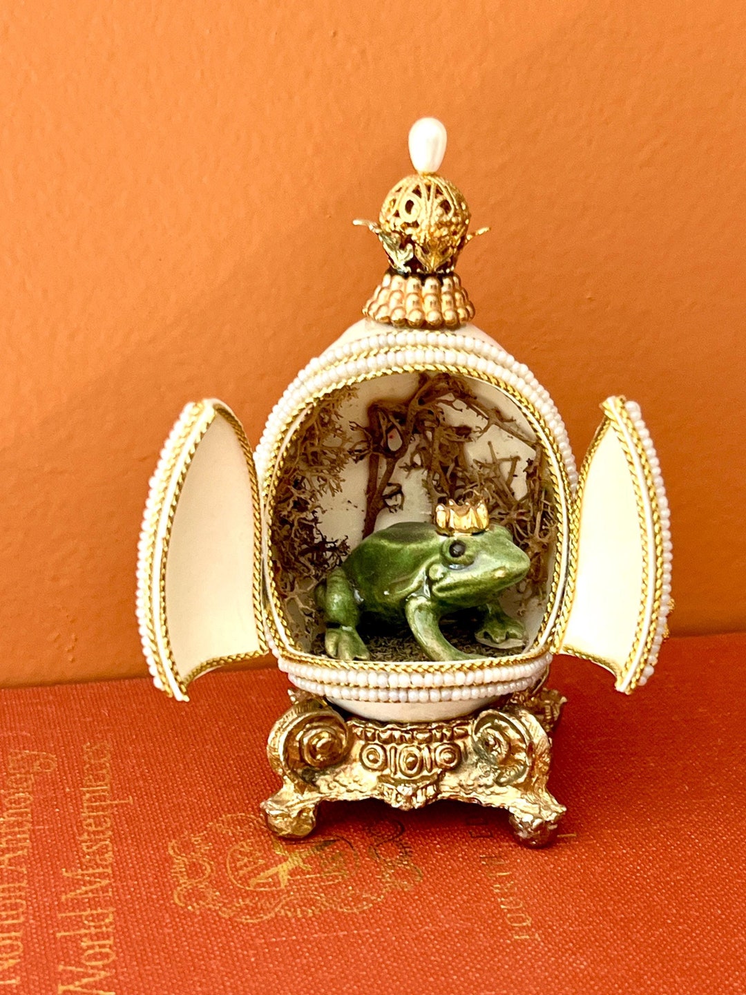 Vintage Handcrafted Faberge Style Egg With Frog Woodland Diorama ...