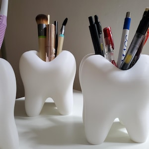 Tooth Shaped Pen Holder and Organizer Fun Dental Decor for Office ...