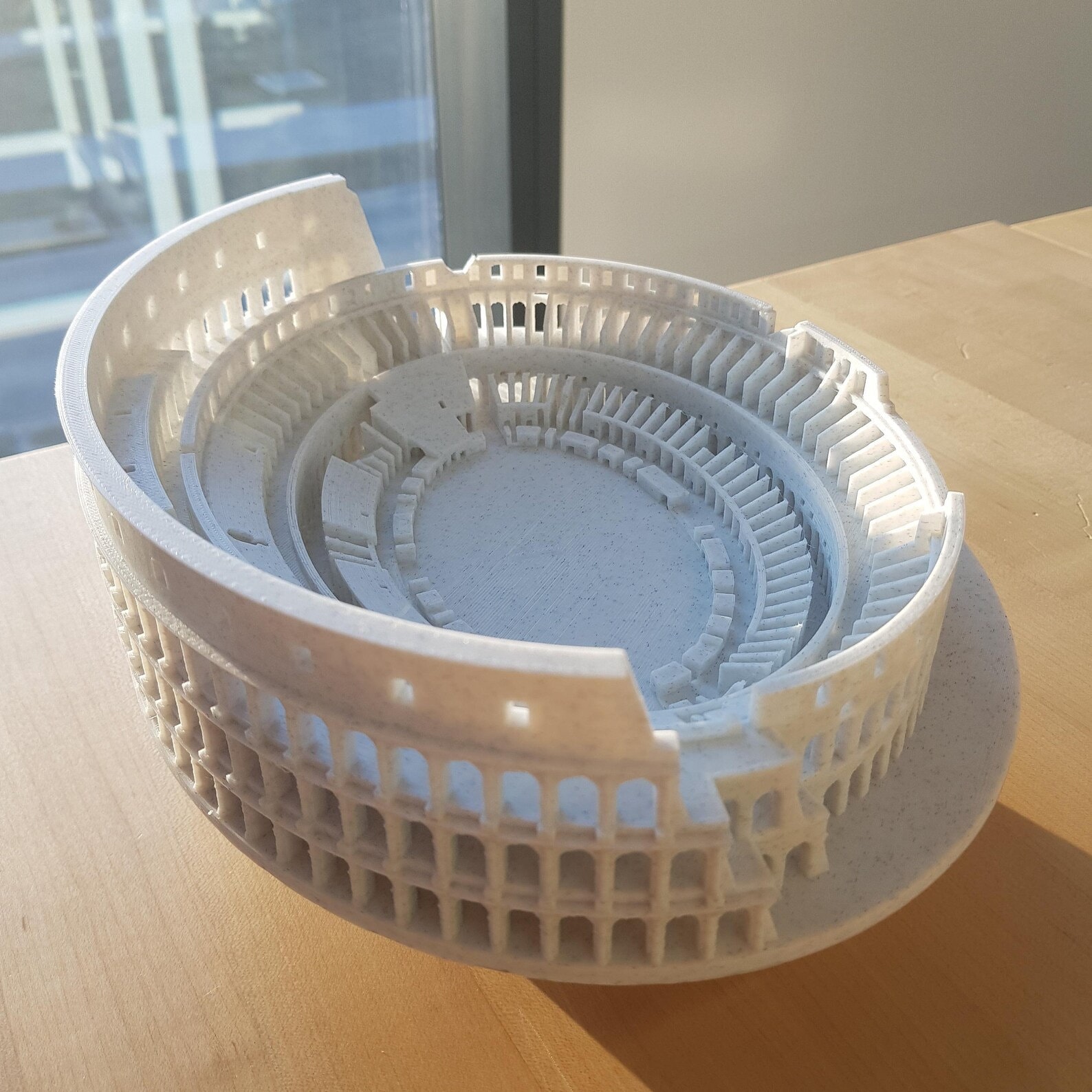 Colosseum - Rome, Italy Roman Colosseum Replica - Exquisite Home Decor ...