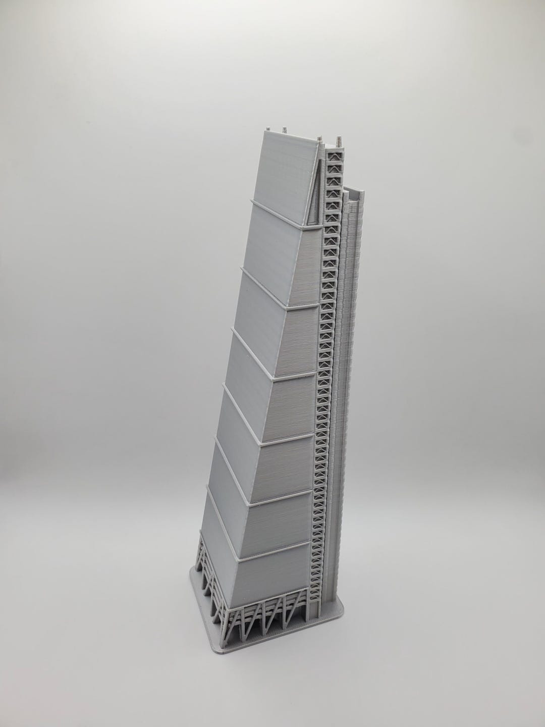 Leadenhall Building Model London Skyscraper Replica, Cheesegrater Tower ...