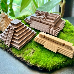 Palace of Palenque Diorama, Ancient Mayan Temple Replica, Chiapas ...