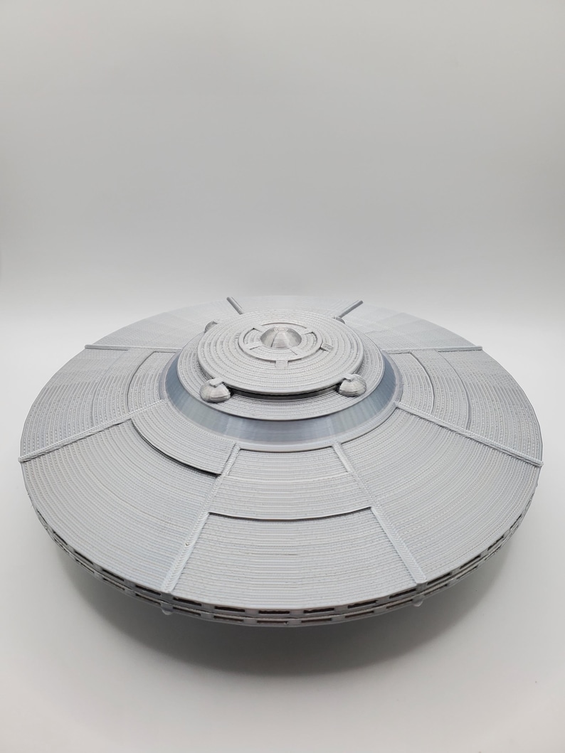 UFO Model, Flying Saucer Alien Decor, Sci-fi Spaceship Replica ...