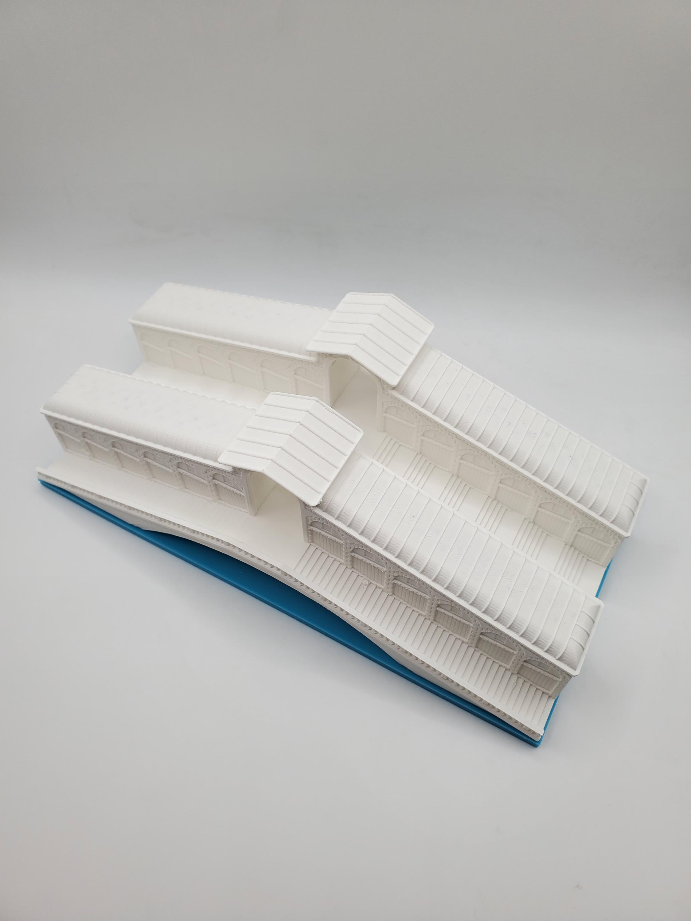 Rialto Bridge Model Venice Italy, Architectural Landmark Miniature ...