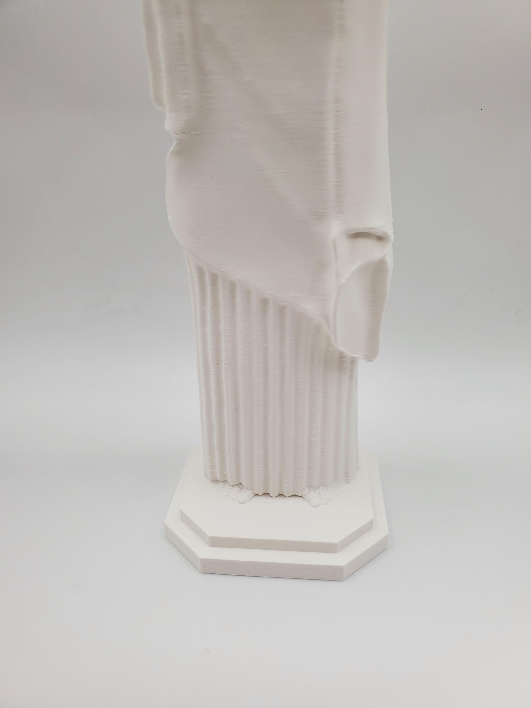 Christ the Redeemer Model – Replica of Iconic Wonder of the World ...