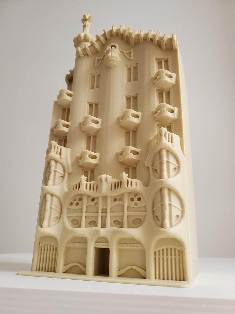 Casa Batllo 3D Model Diorama, Detailed Replica of Gaudí’s Masterpiece ...