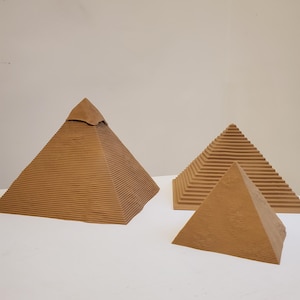 Pyramids Diorama Giza Pyramid Set, Great Pyramids of Egypt, Decorative ...