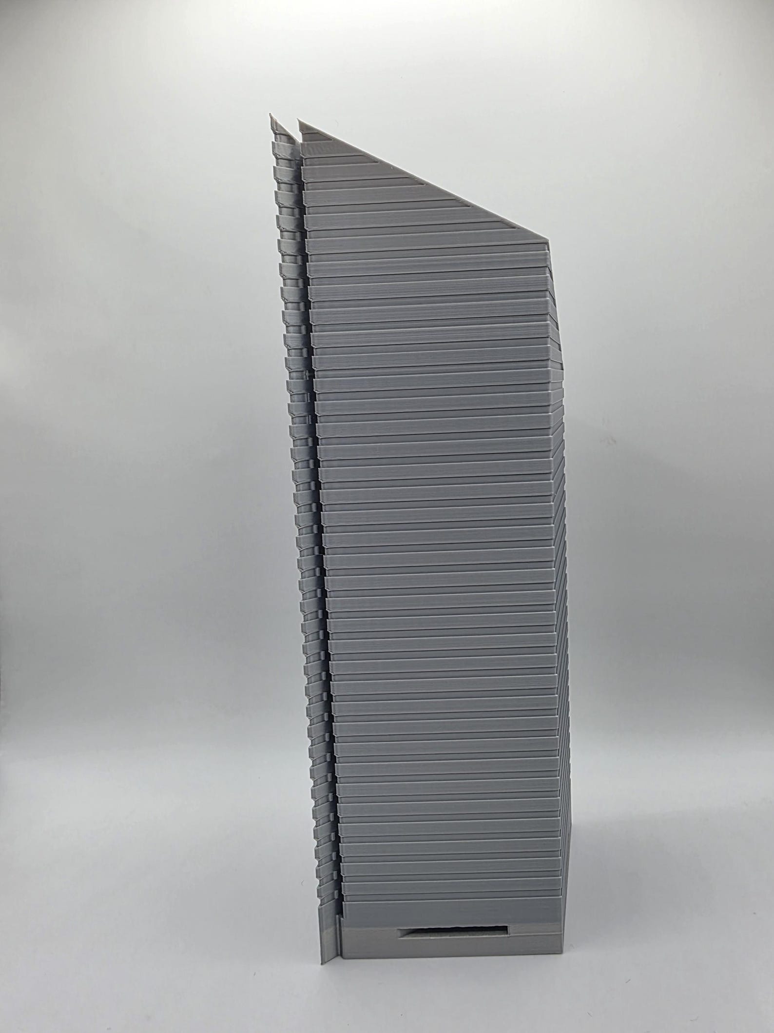 Crain Communications Building Model – Modern Chicago Skyscraper Replica for Architecture Lovers ...