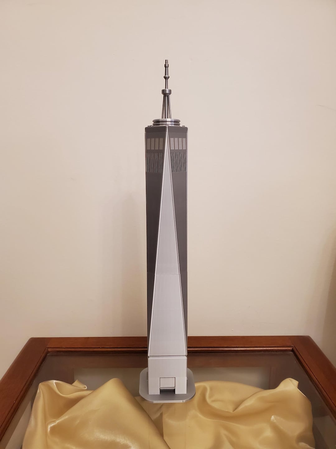 One World Trade Center Model, NYC Skyline Landmark, Modern Skyscraper ...
