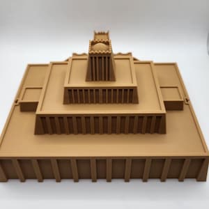 Ziggurat of Ur Model, Ancient Mesopotamian Temple, Historical Landmark ...