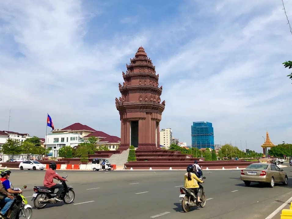 3D Printed Independence Monument Model Phnom Penh Cambodia Detailed ...