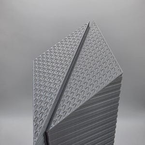 Crain Communications Building Model – Modern Chicago Skyscraper Replica ...