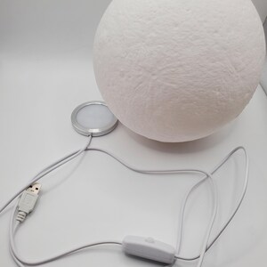Moon Lamp, Realistic Lunar Surface Night Light, USB Powered LED Moon ...