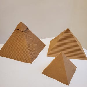 Pyramids Diorama Giza Pyramid Set, Great Pyramids of Egypt, Decorative ...