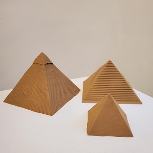 Pyramids Diorama Giza Pyramid Set, Great Pyramids of Egypt, Decorative ...