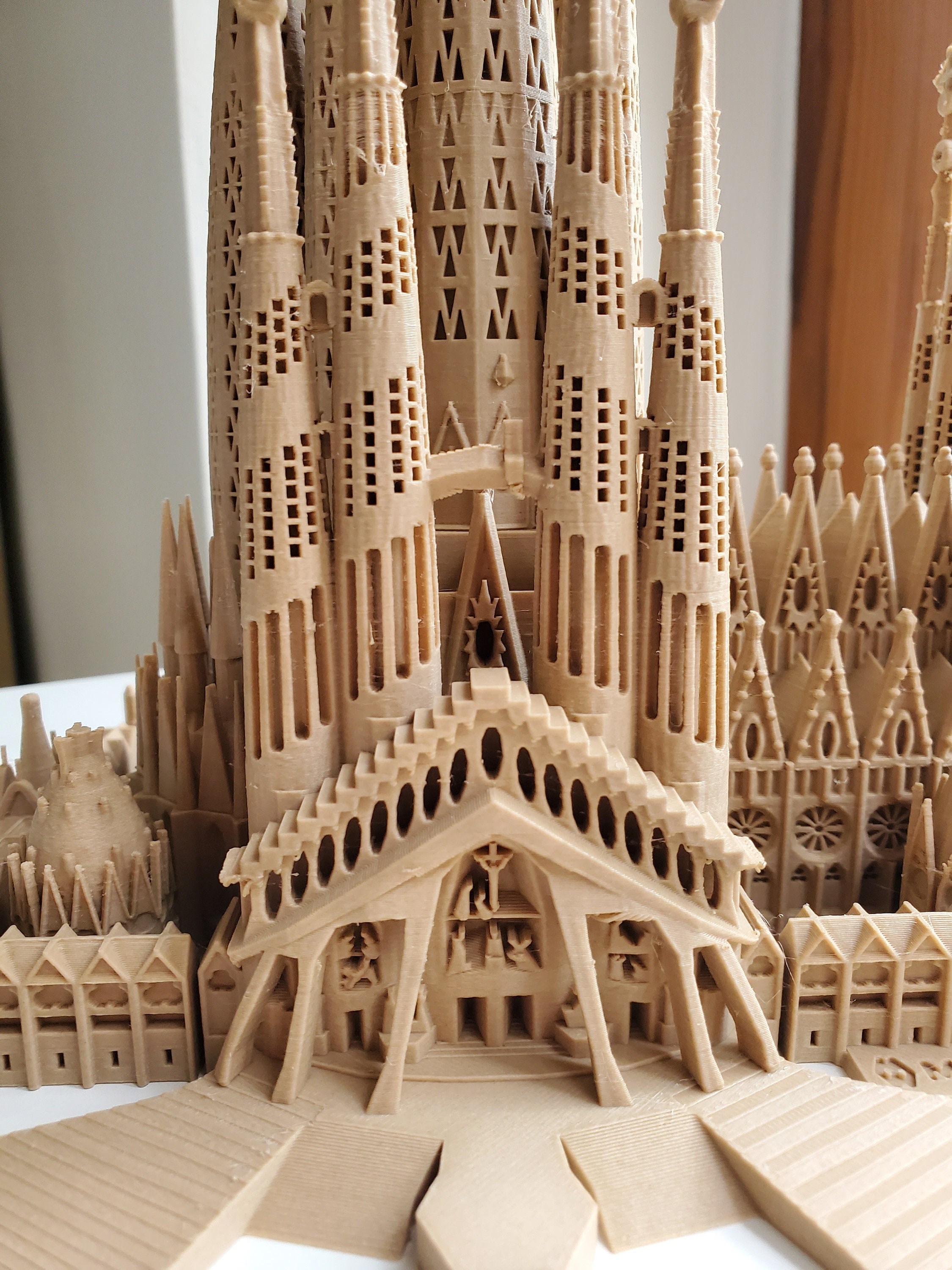 Large Sagrada Familia, Barcelona Landmark Model, Architectural Sagrada ...