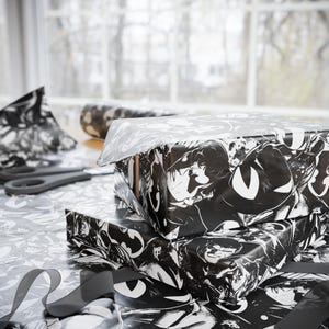 Super Hero Wrapping Papers, Comic Book Gift Wrap, Black and White ...