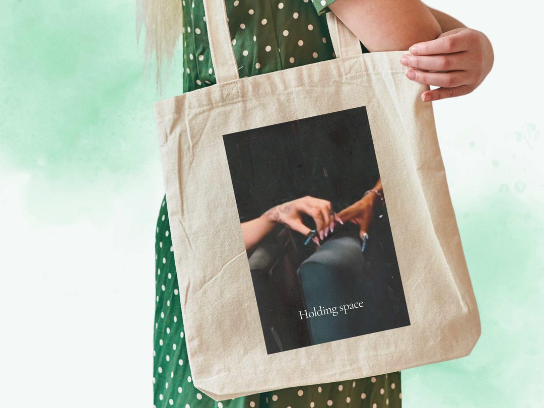 Wicked Tote Bag Holding Space Ariana Cynthia Finger Hold Defying ...