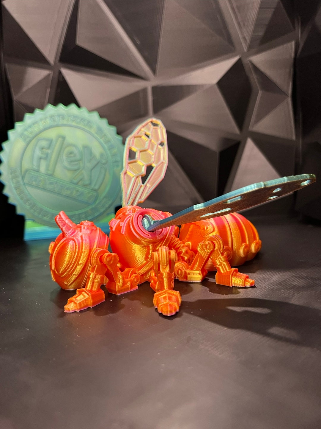Flexi Cyber Bee Articulating Flexible Bee Fidget Toy Mech - Etsy