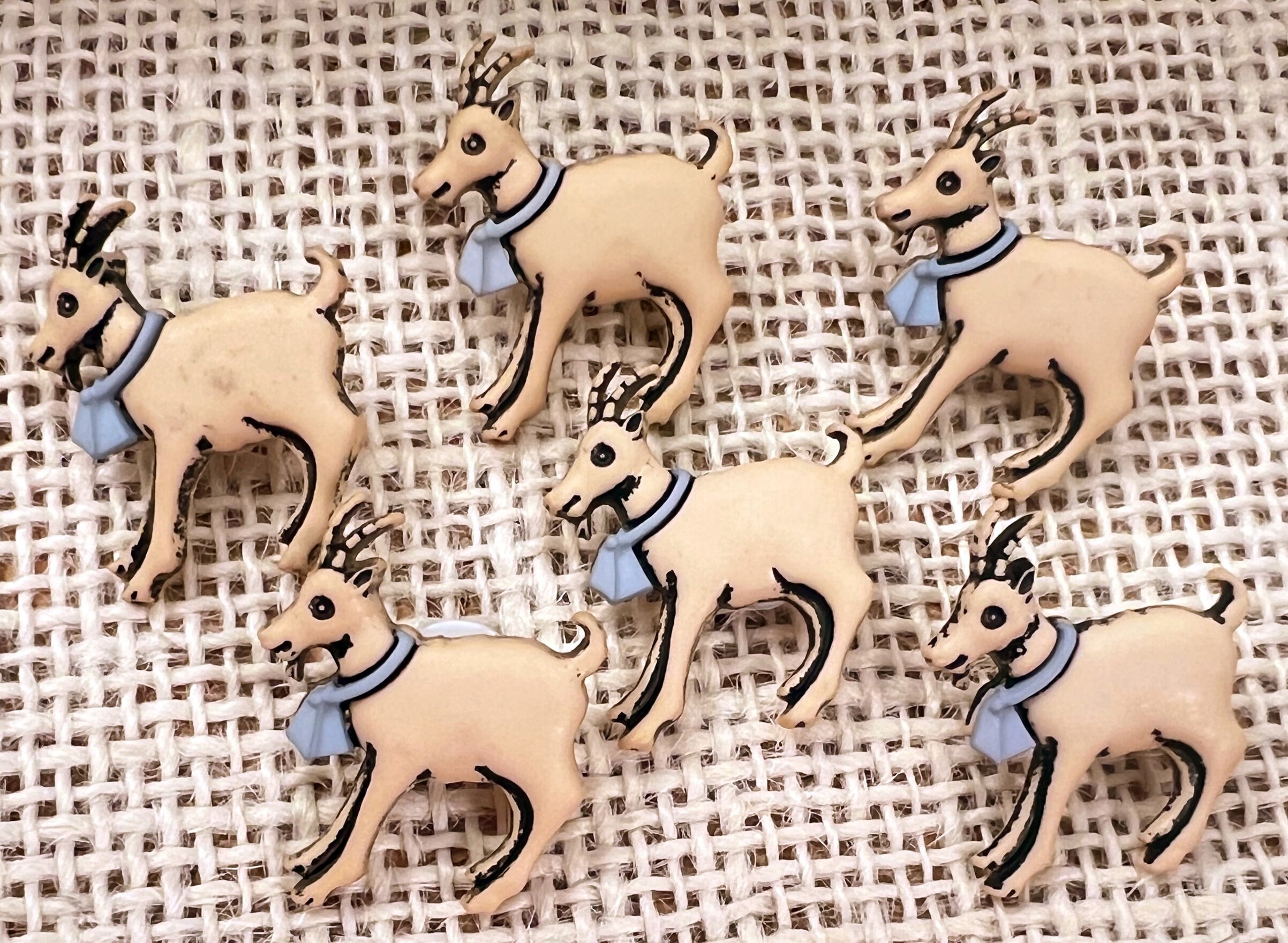 6 Farm Animal Push Pins - 6 Styles: Pig, Chicken, Goat, Sheep, Lamb ...