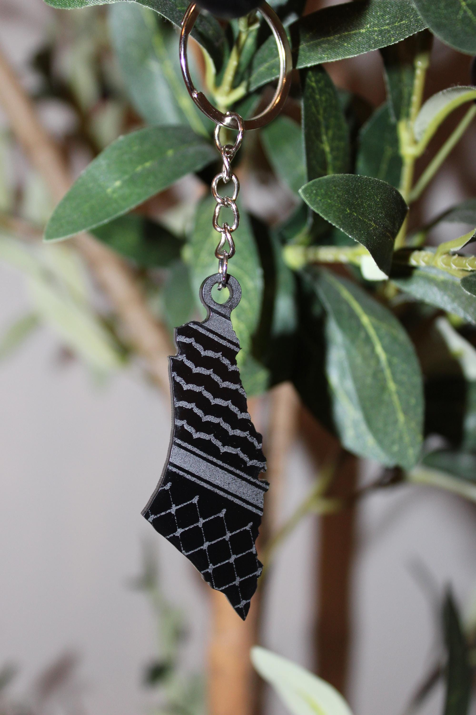 Palestine Keychain With Keffiyeh Pattern | Black Acrylic Keychain | 5 ...