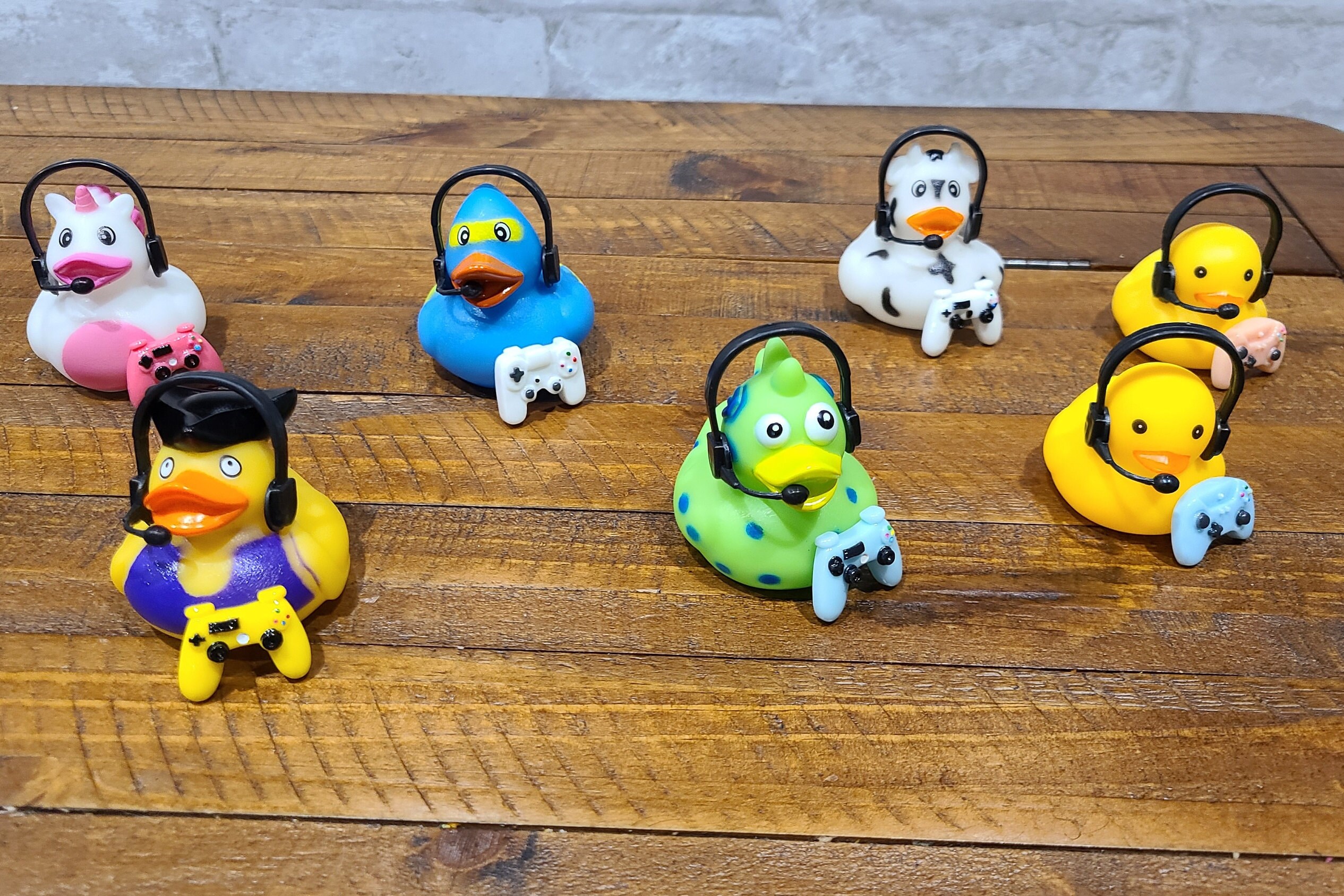 Yellow Rubber Duck, PC Gamer Duckie With Headset and Controller. Cute ...