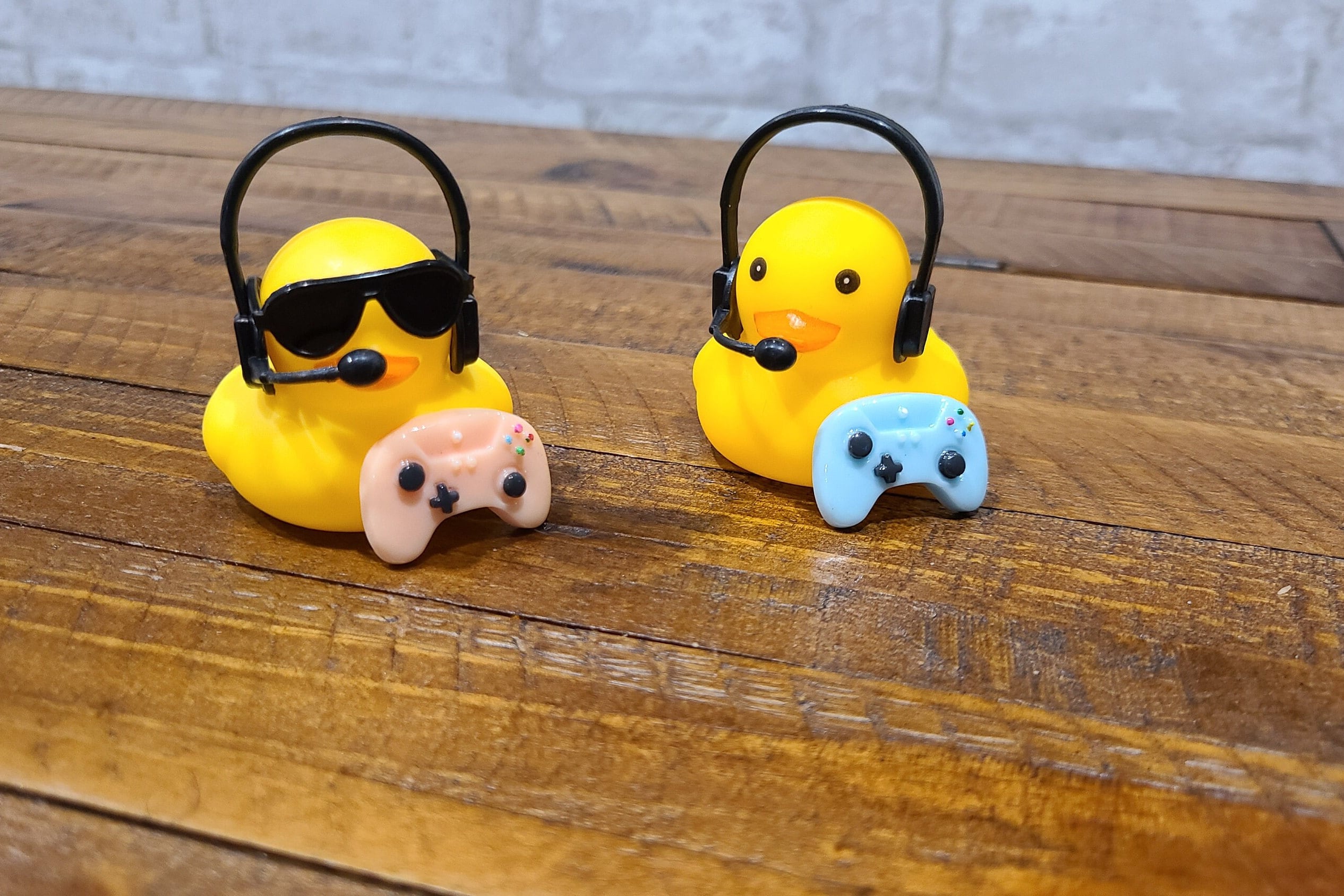 Yellow Rubber Duck, PC Gamer Duckie With Headset and Controller. Cute ...