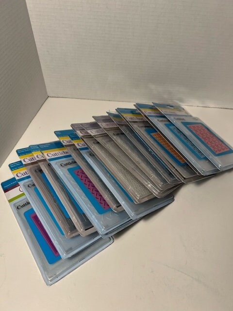 Provo Craft Cuttlebug A2 Embossing Folders, Borders, Floral, Scrolls ...