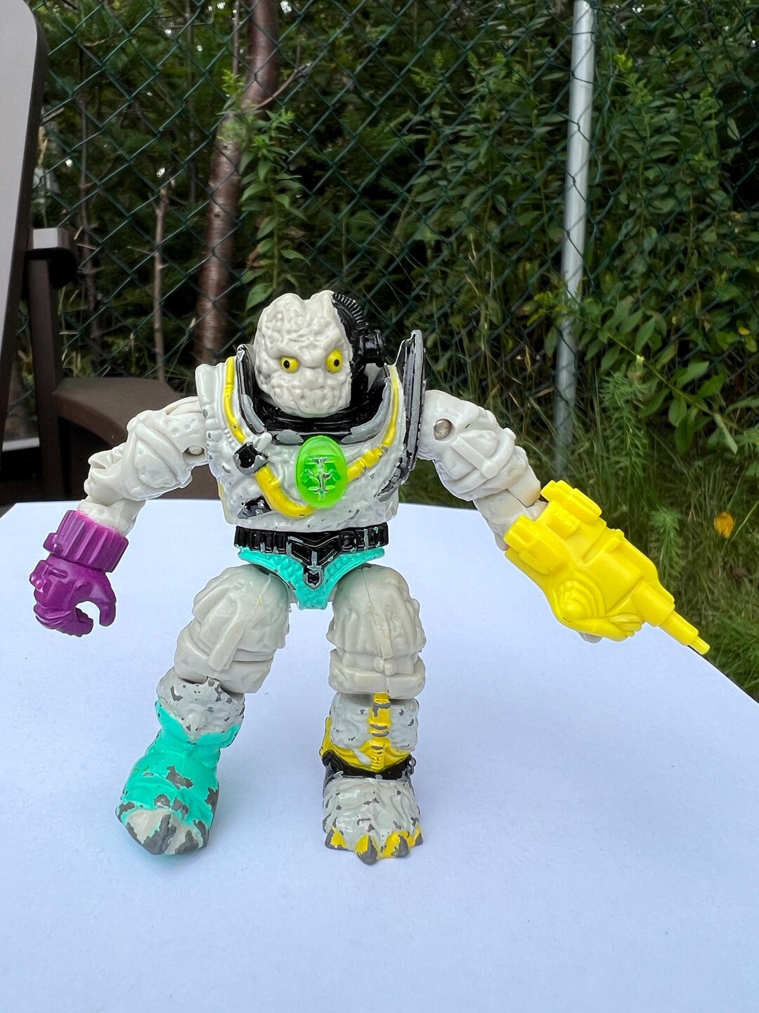 Bionic Six 6 KLUNK Action Figure 1986 LJN Diecast Metal Complete With ...