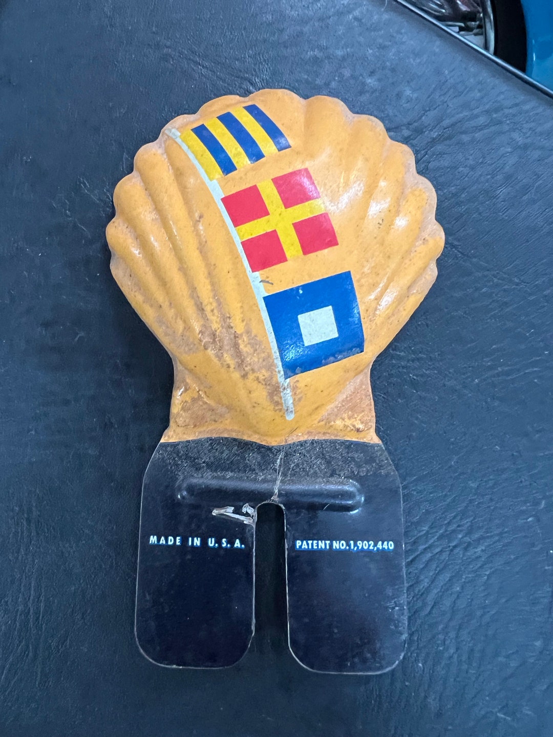 Vintage Shell Gasoline and Oil Clamshell License Plate Topper Sign ...