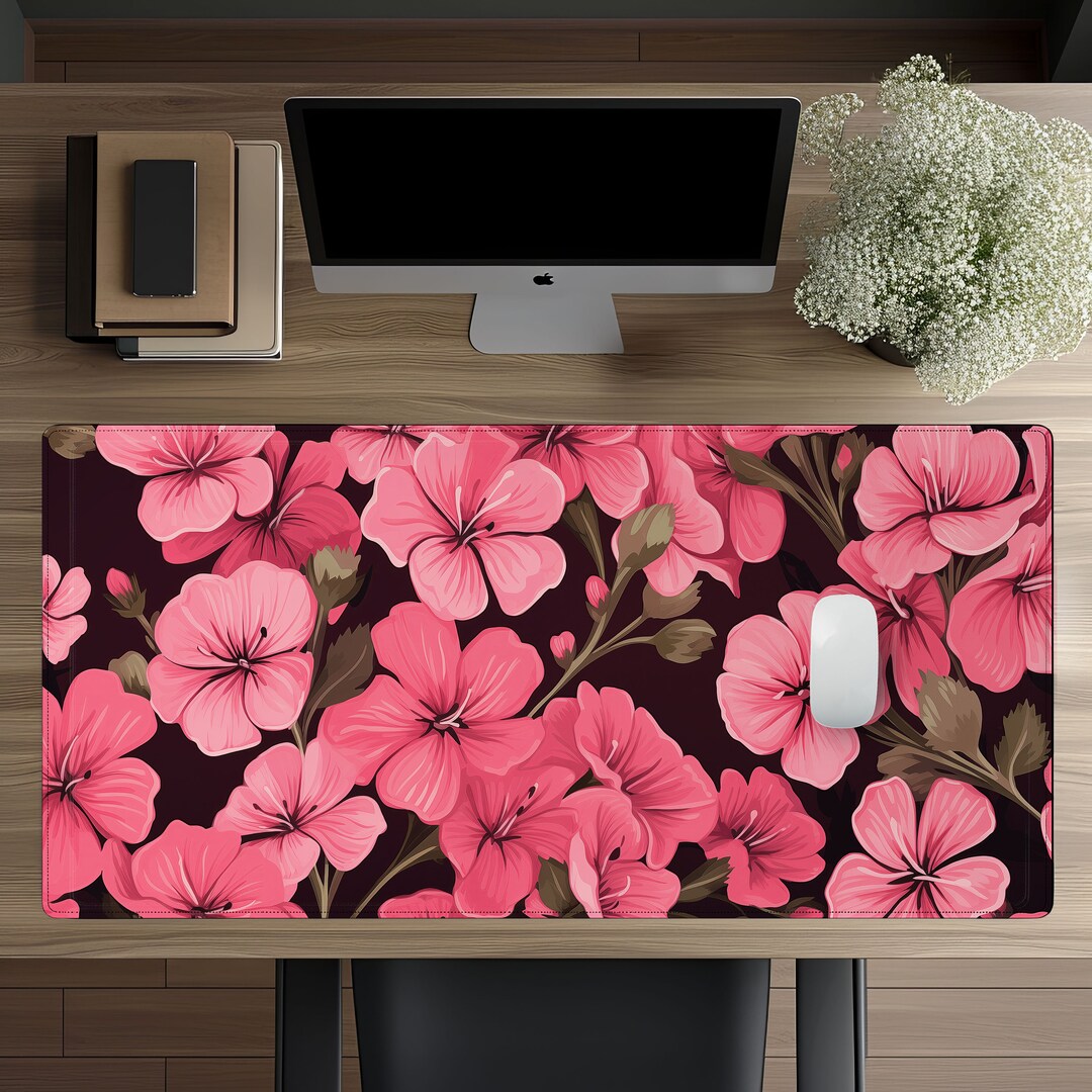 Geranium Pattern Desk Mat, Aesthetic Desk Decor, Desk Accessories ...