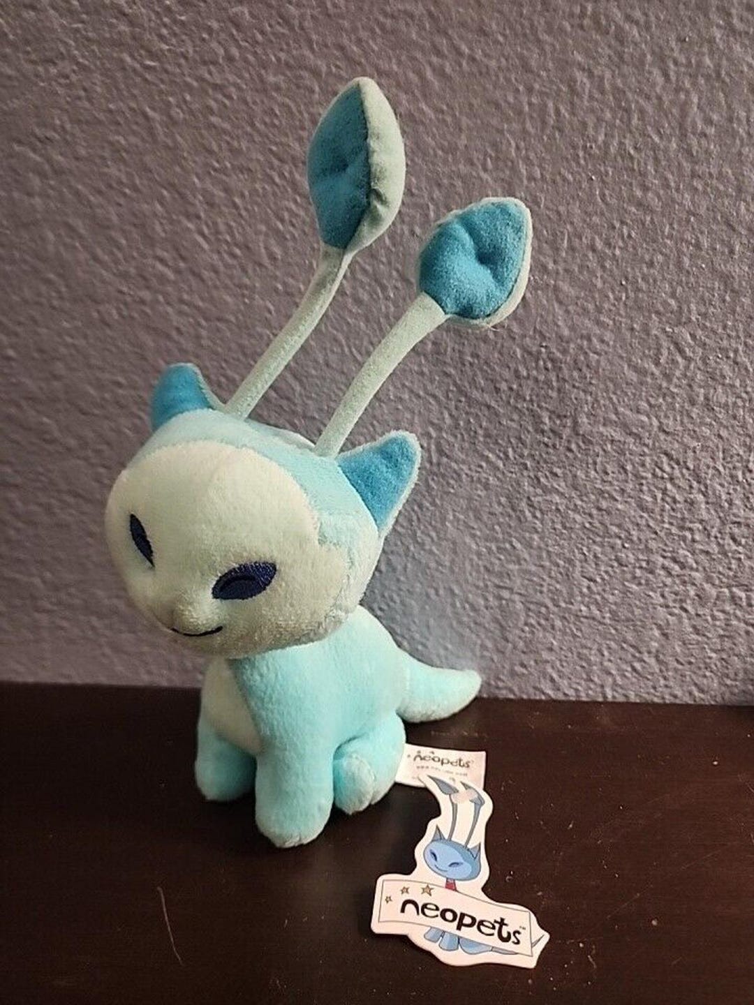 2001 Aisha Limited Edition Blue Neopets Plush Stuffed Toy Teal Blue ...