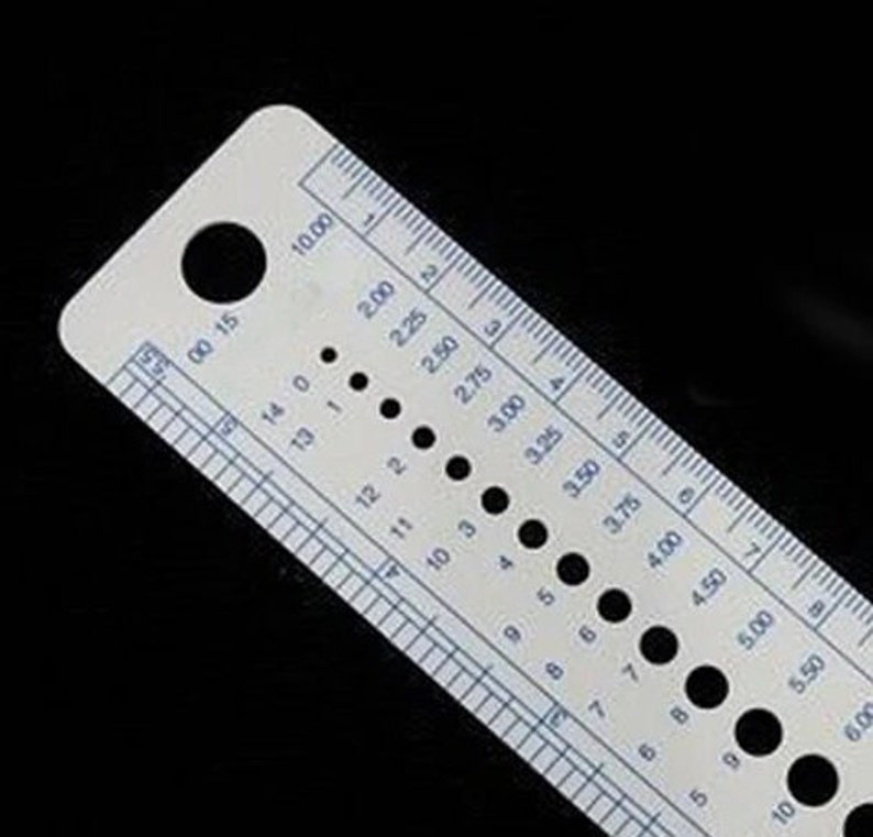 Knitting Needle Ruler , Plastic, Inch Cm Sew Gauge, Sewing Accessories ...
