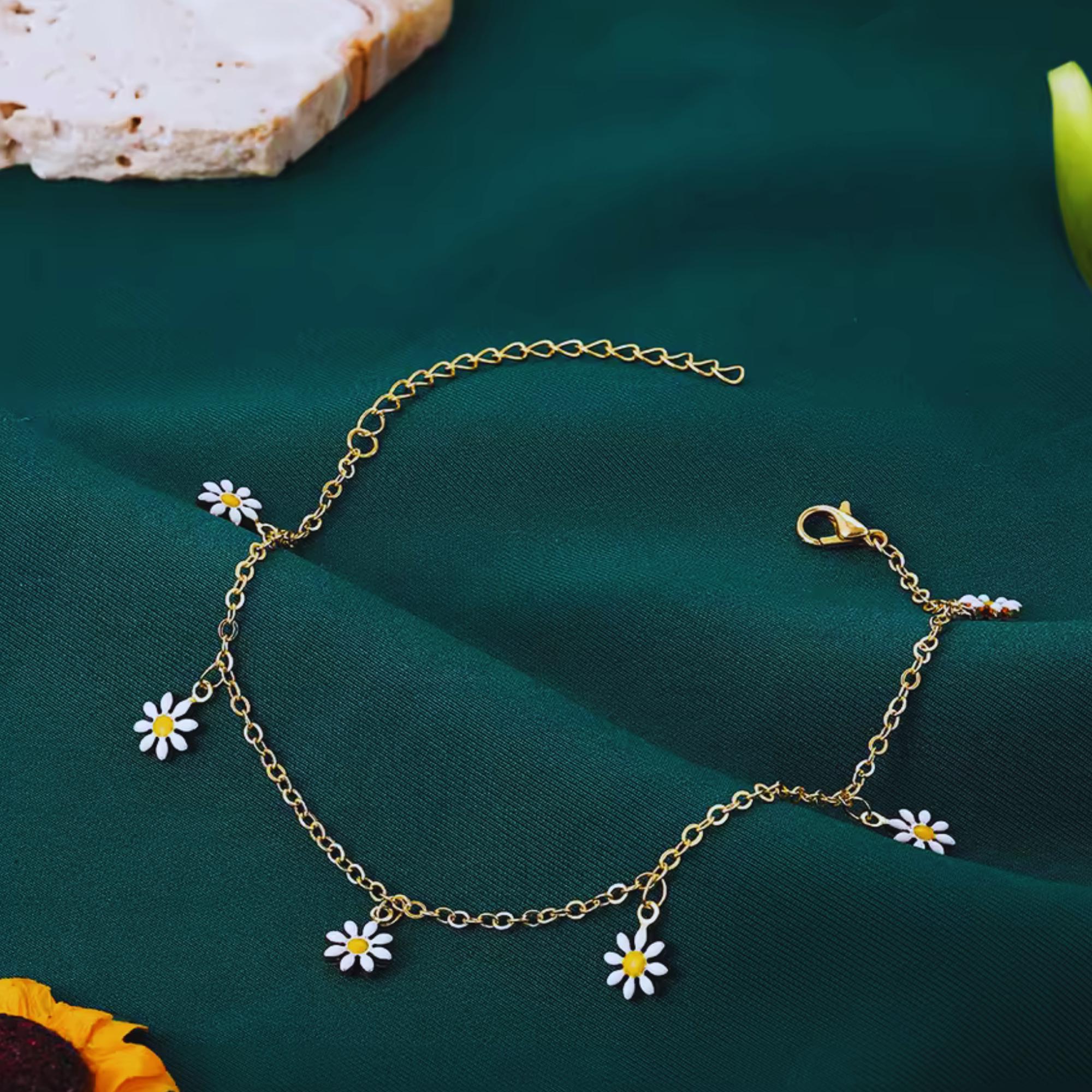 Gold Daisy Pearl Anklet Set – Cute Dainty Flower Anklets for Women ...