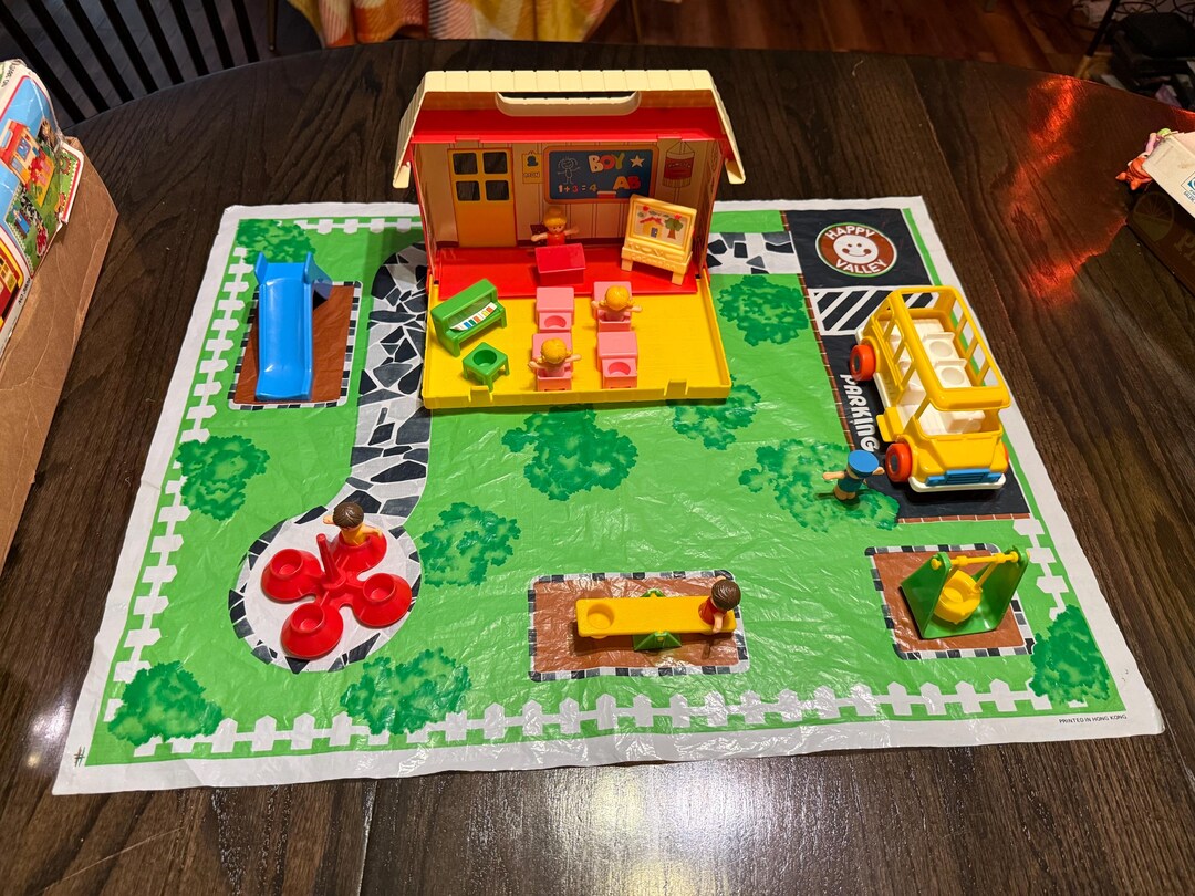 Vintage Happy Valley School House, Arco Preschool Carry Set Rare Find ...