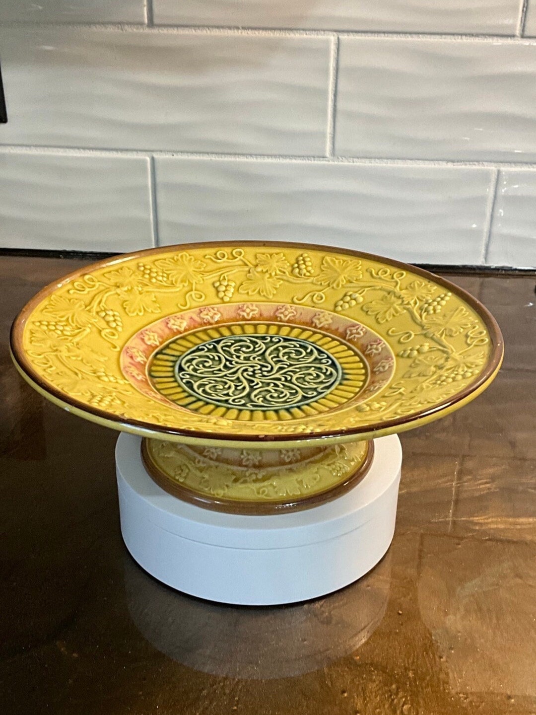 Majolica Zell Footed Pedestal Dish Grapes & Yellow Schnider Germany ...