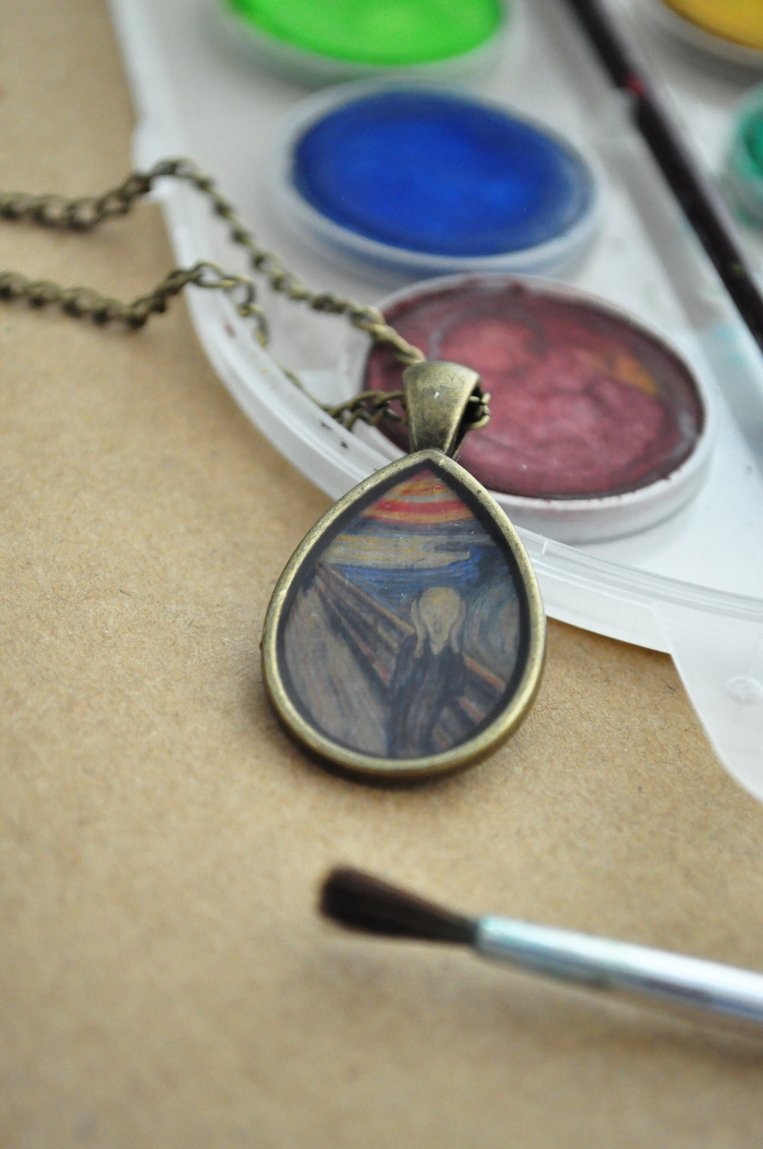 Edvard Munch Scream Pendant, Epoxy Resin Art Jewelery, Vintage Painting ...