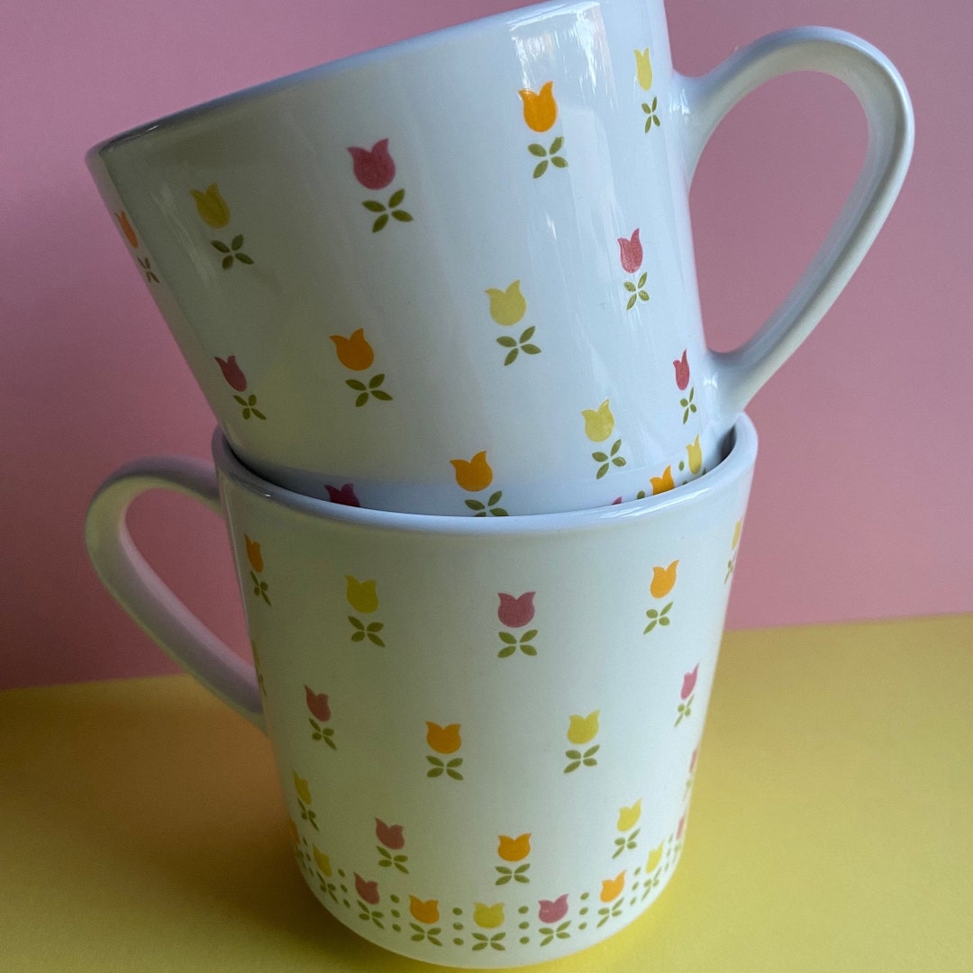 Set of 2 Vintage Tulip Mugs by Corningware, Centura Pattern, in Perfect ...
