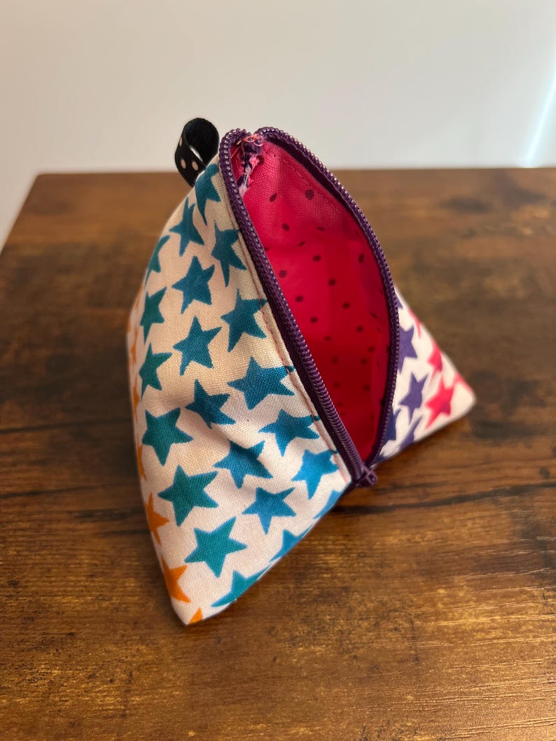 Triangle Zipper Pouch - Pyramid Zip Pouch - Etsy