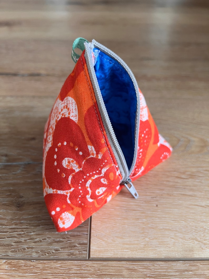 Triangle Zipper Pouch - Pyramid Zip Pouch - Etsy