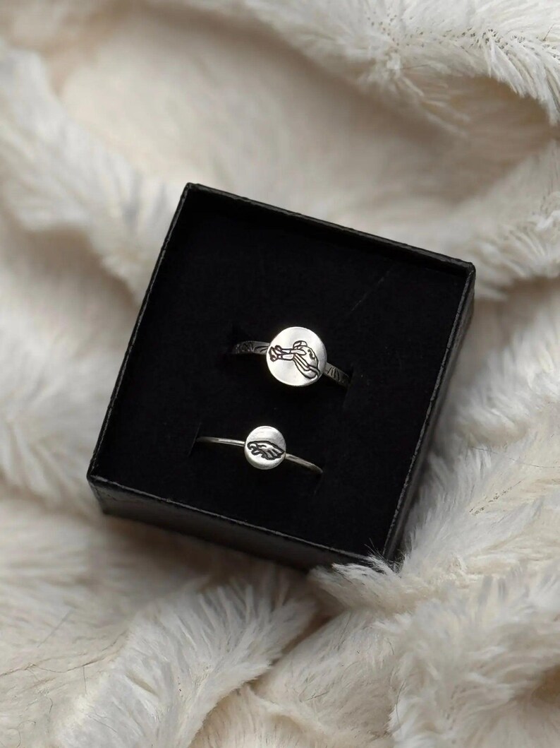 Minimalist Sterling Silver Eagles Pendant Ring – 6mm Circle With ...