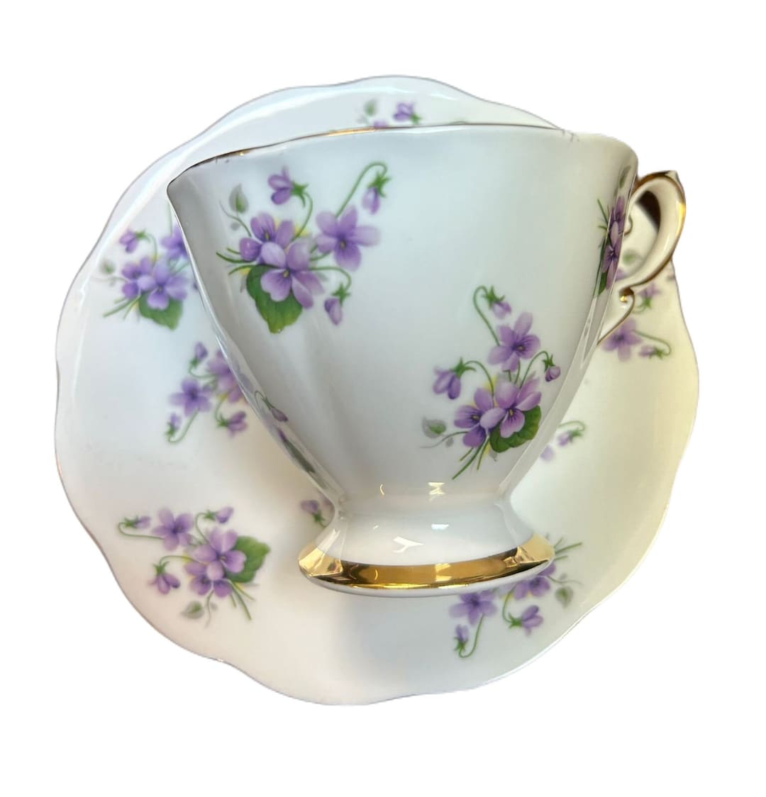 Beautiful Vintage Royal Standard Tea Cup and Saucer Fine Bone China ...