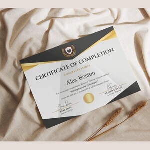 Certificate of Completion Canva Template – Black and Gold Minimalist ...