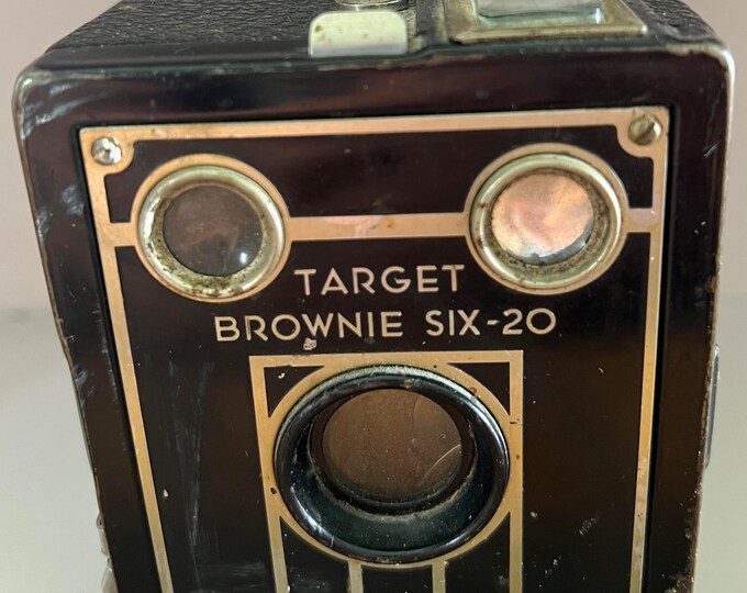 Brownie Target Six-16 Art Deco Box Camera Eastman Kodak USA 1940s ...